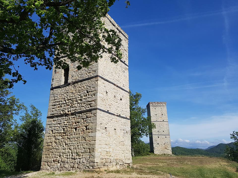Torri di Sant'Alosio - www.discoverderthona.it